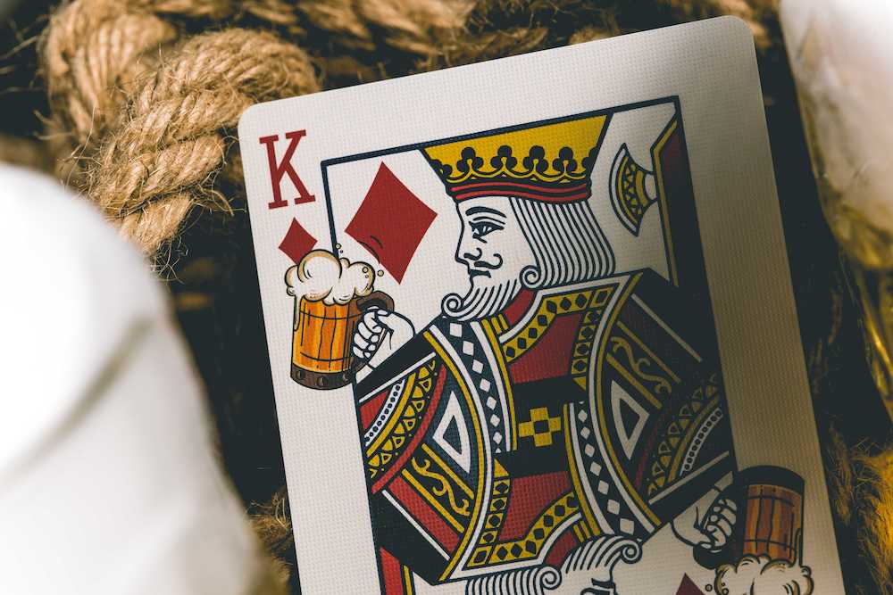 The Beer Deck Playing Cards By BPCC – Decksrock