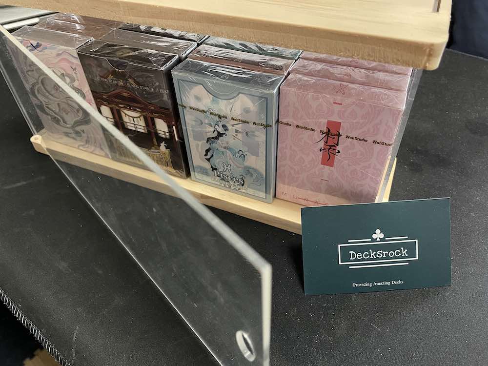 Acrylic Wood Collection Display Box – Decksrock