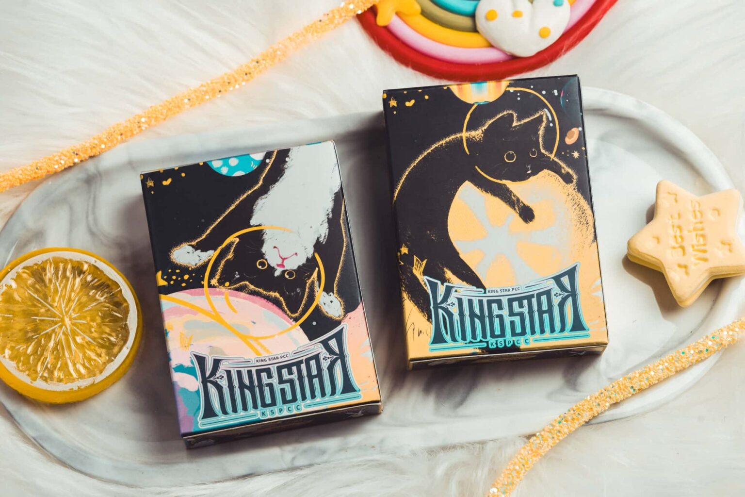 Space Cat V2 Playing Cards by KingStar – Decksrock